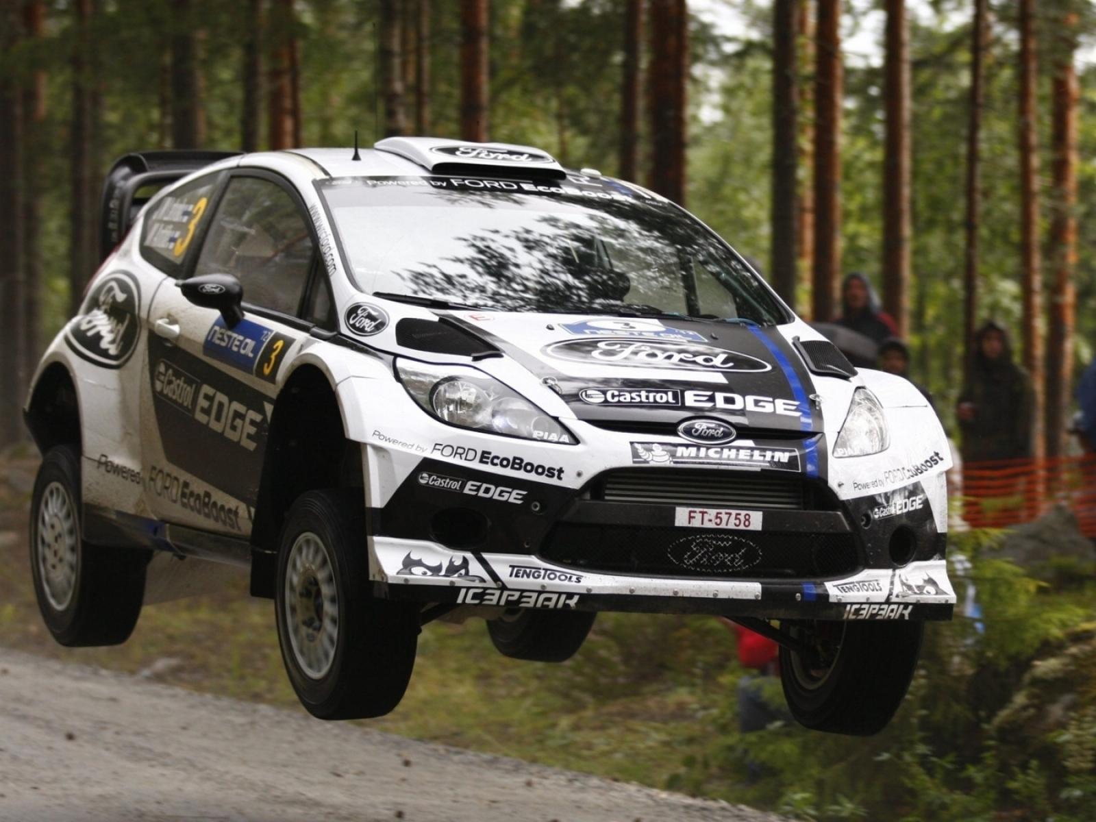 Ford Fiesta_Racing_Car_Hatchback_Rally | Focus2Move