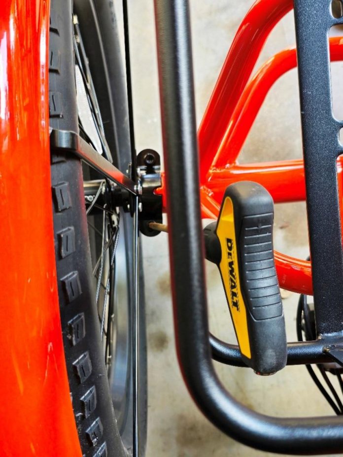 Unboxing and Assembling the Mooncool TK Pro