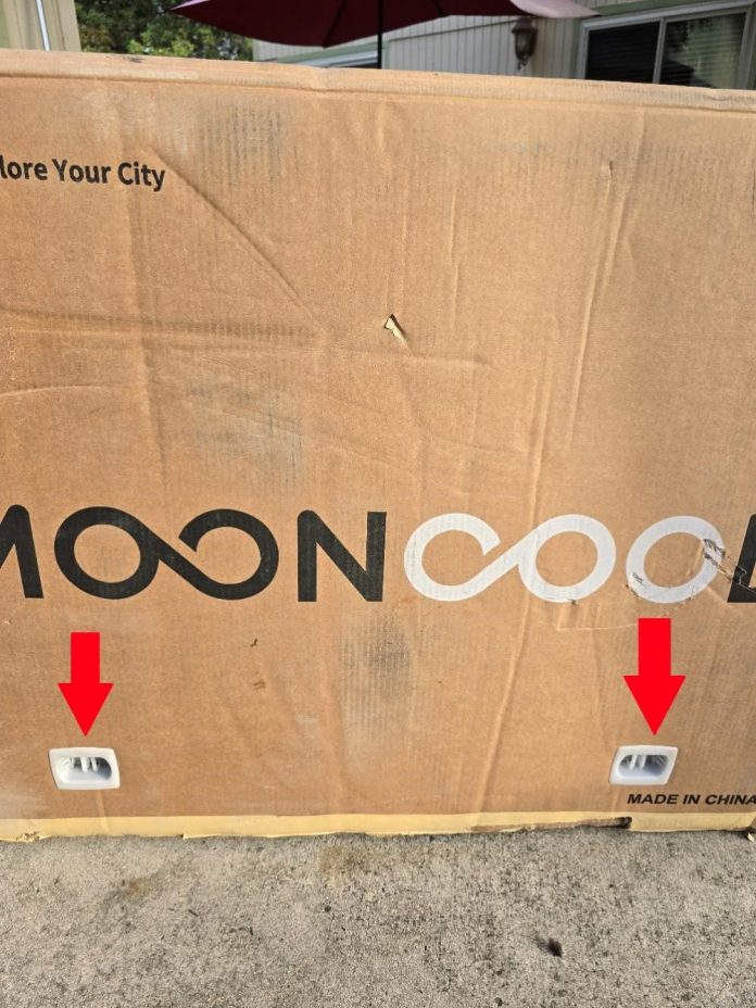 Unboxing and Assembling the Mooncool TK Pro